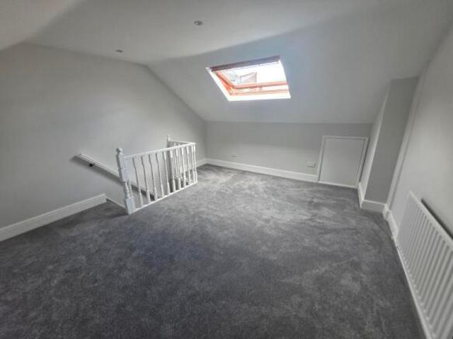 3 bedroom terraced house for rent in Fulmer Road, Sheffield, S11