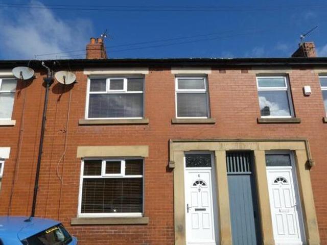 3 Bedroom Terraced House For Rent In Fulwood