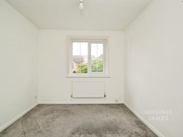 3 bedroom terraced house for rent in Kember Close, St. Mellons, Cardiff, CF3
