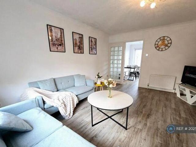 3 Bedroom Terraced House For Rent In Kent