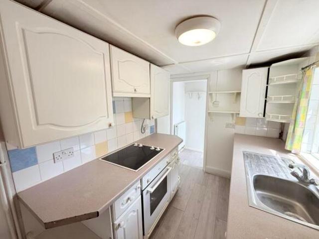 3 bedroom terraced house for rent in Kent Terrace, Rainham, ME8