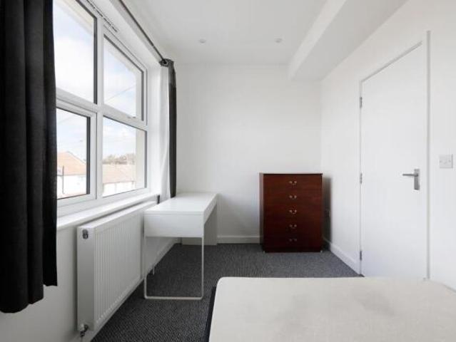 3 bedroom terraced house for rent in Kimberley Road, Brighton, BN2