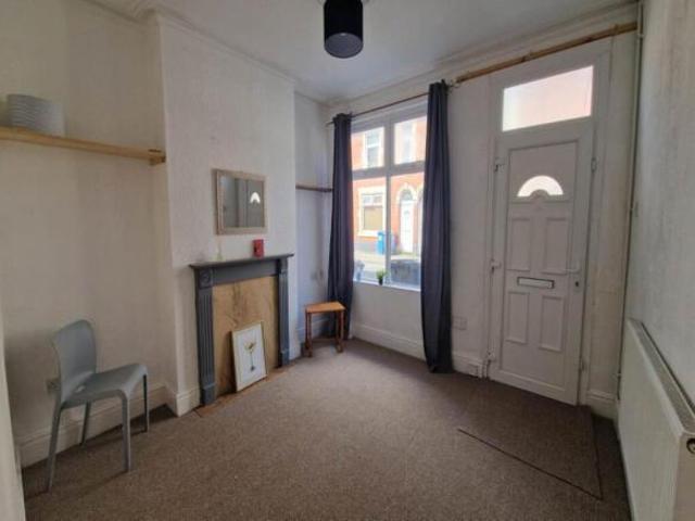 3 bedroom terraced house for rent in King Alfred Street, Derby, DE22