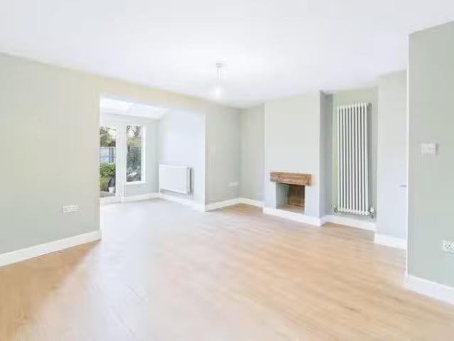 3 bedroom terraced house for rent in Kipling Road, Weston Supe.