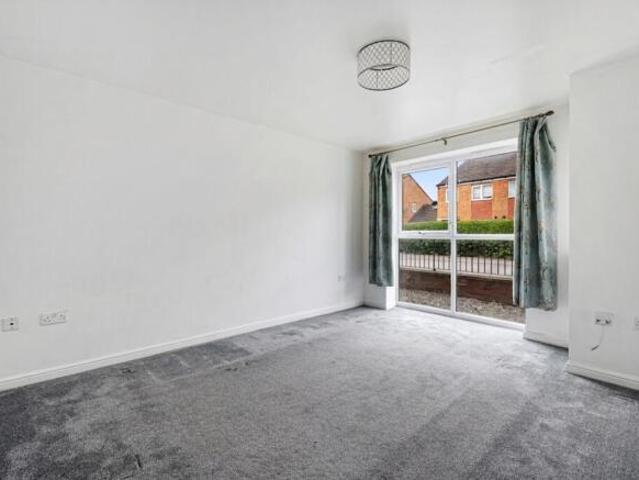 3 bedroom terraced house for rent in Kylemore Way, Manchester, M11