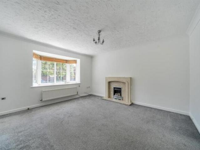 3 bedroom terraced house for rent in Hollywood Drive, Hollywood, Birmingham, B47