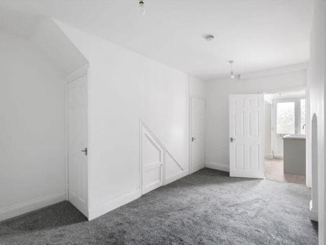 3 bedroom terraced house for rent in Hopton Street, Worcester, WR2