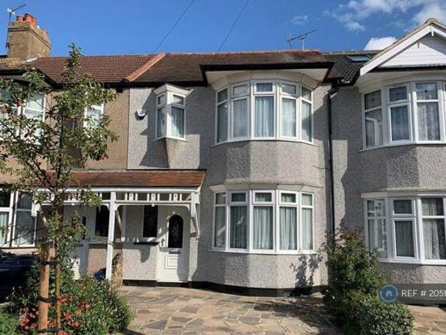 3 Bedroom Terraced House For Rent In Hainult