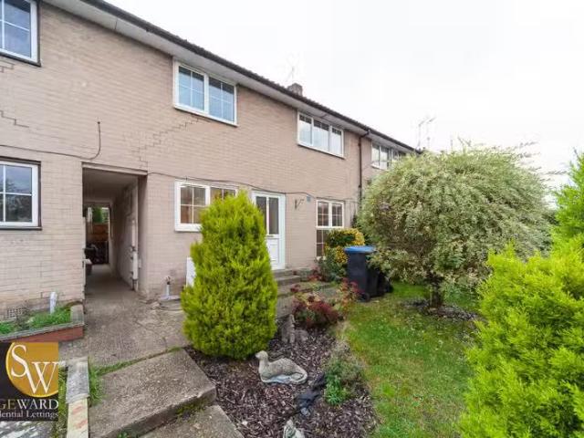 3 bedroom terraced house for rent in Haldens, Welwyn Garden Ci.