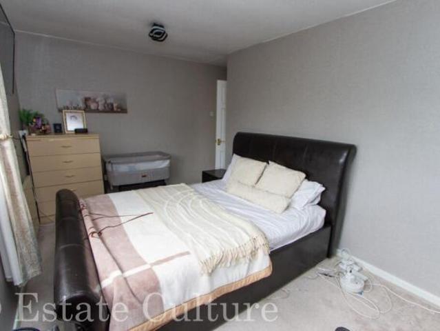 3 bedroom terraced house for rent in Hallway Drive, Coventry, CV7
