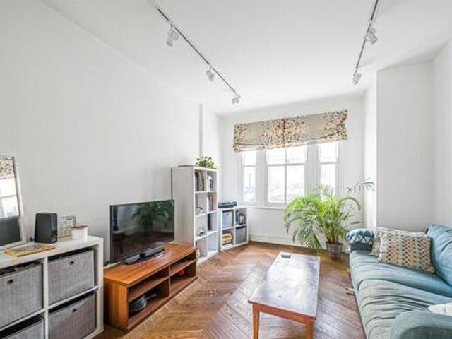 3 Bedroom Terraced House For Rent In Harrin, London