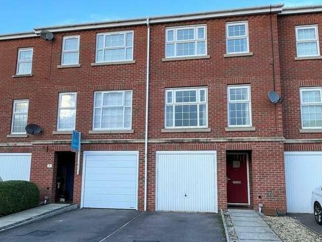 3 bedroom terraced house for rent in Harvey St Melton Mowbray LE13