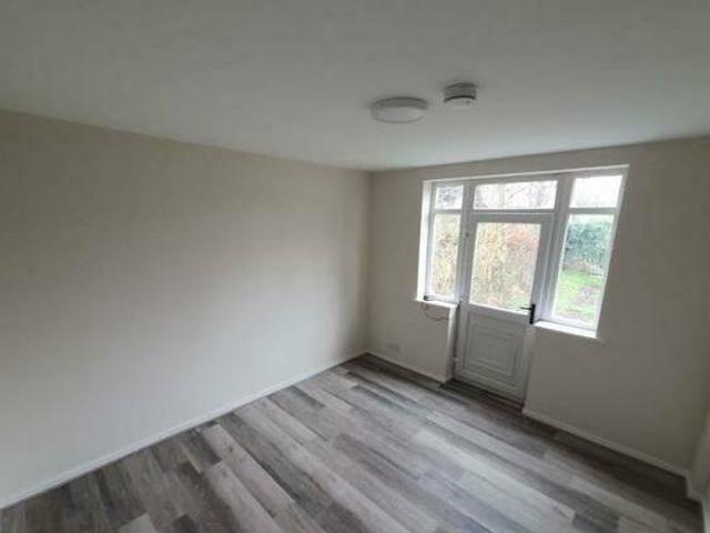 3 bedroom terraced house for rent in Headingley Leeds LS6