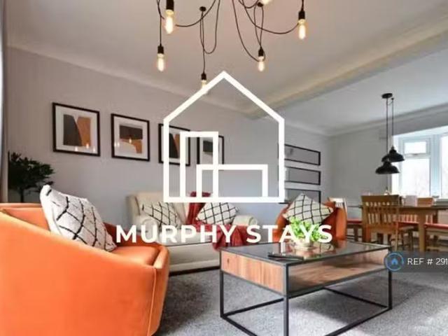 3 bedroom terraced house for rent in Heaviside Place, Durham.