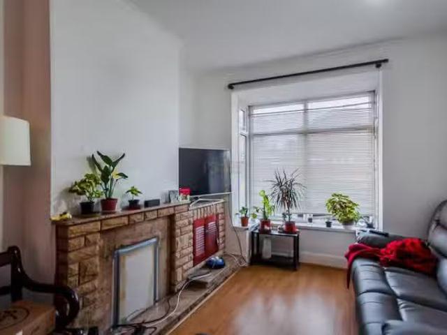 3 bedroom terraced house for rent in Heeley Road, Selly Oak, B.