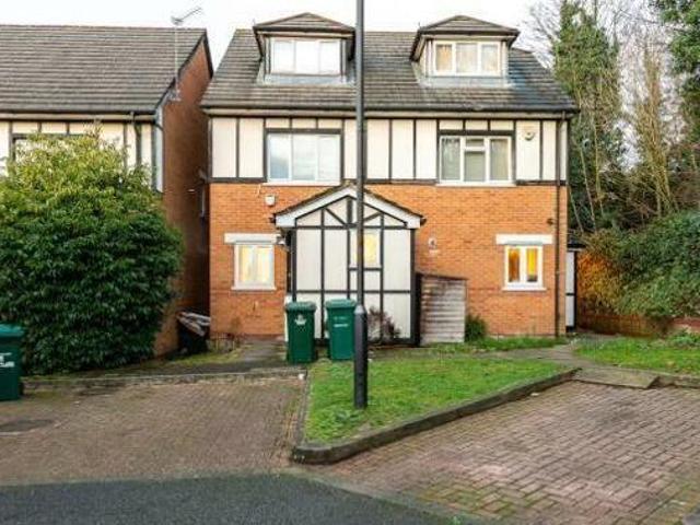 3 Bedroom Terraced House For Rent In Hendon