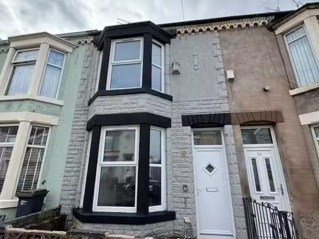 3 bedroom terraced house for rent in Hero Street, Bootle, Live.