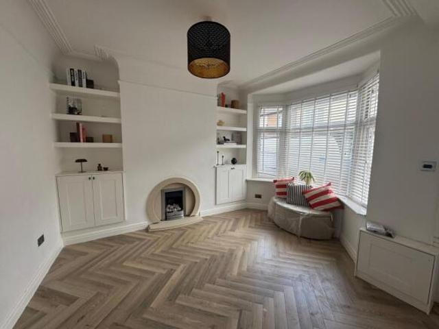 3 bedroom terraced house for rent in Herondale Road, L18
