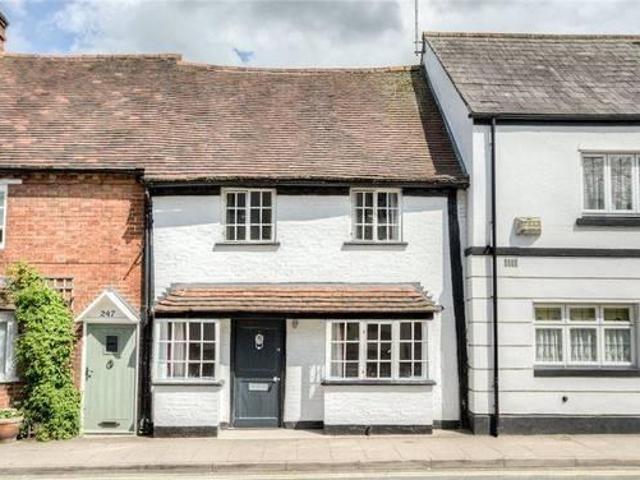 3 bedroom terraced house for rent in High Street HenleyinArden B95