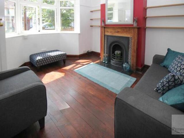 3 bedroom terraced house for rent in Hilary Avenue, Norwich, NR1