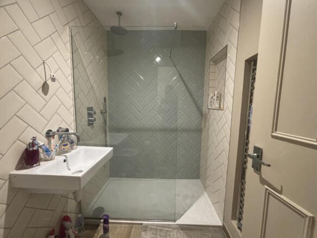 3 bedroom flat for rent in Hildyard Road, London, SW6