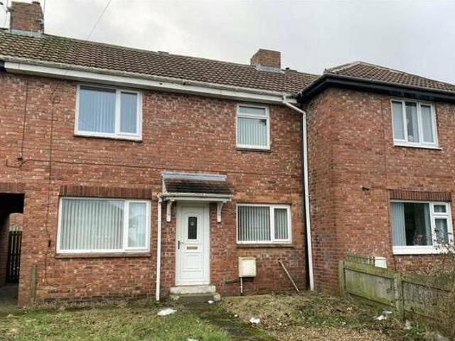 3 bedroom terraced house for rent in Hill Crescent Murton Seaham Durham SR7