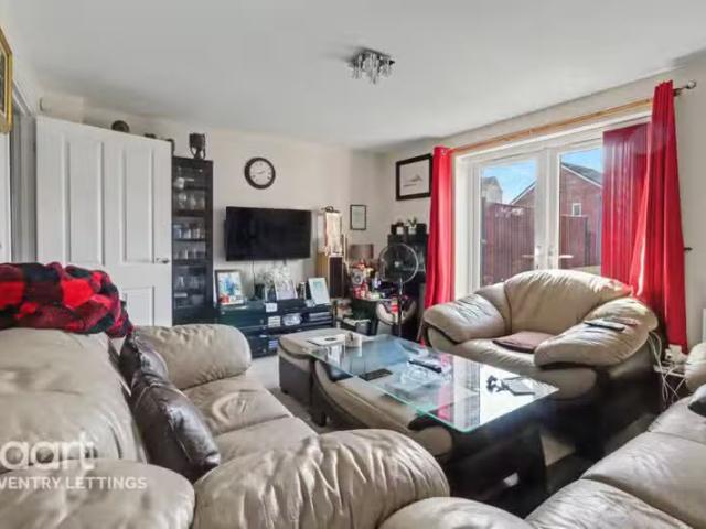 3 bedroom terraced house for rent in Hillmorton Road, COVENTRY.