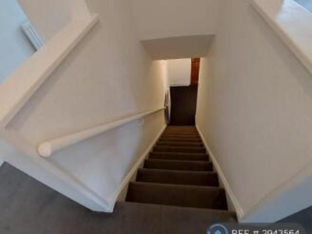 3 bedroom terraced house for rent in Hindle Avenue, Warrington, WA5