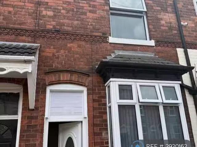 3 bedroom terraced house for rent in Hutton Road, Birmingham.