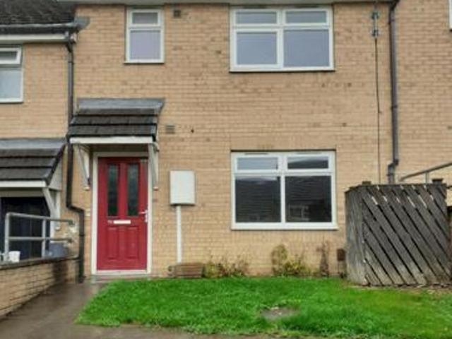 3 Bedroom Terraced House For Rent In Huddersfield, West Yorkshire