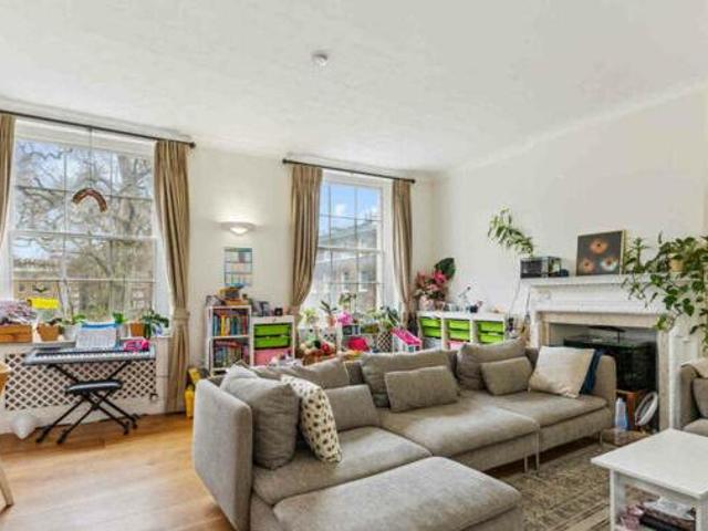 3 Bedroom Terraced House For Rent In Hyde Park