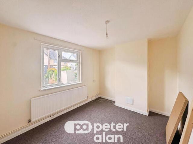 3 bedroom terraced house for rent in Illtyd Road, CF5