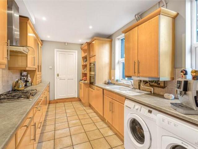 3 bedroom terraced house for rent in Islip Road, Summertown, OX2