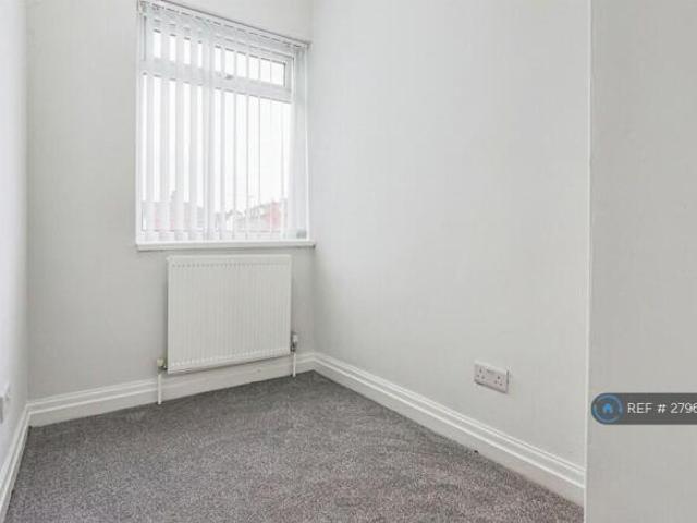 3 bedroom terraced house for rent in Ivy Street, Leeds, LS9