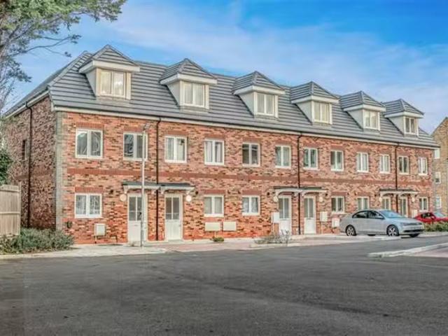 3 bedroom terraced house for rent in Jubilee Gardens, CT9