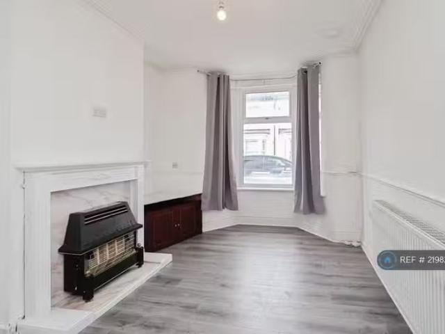 3 bedroom terraced house for rent in Oak Leigh, Liverpool, L13