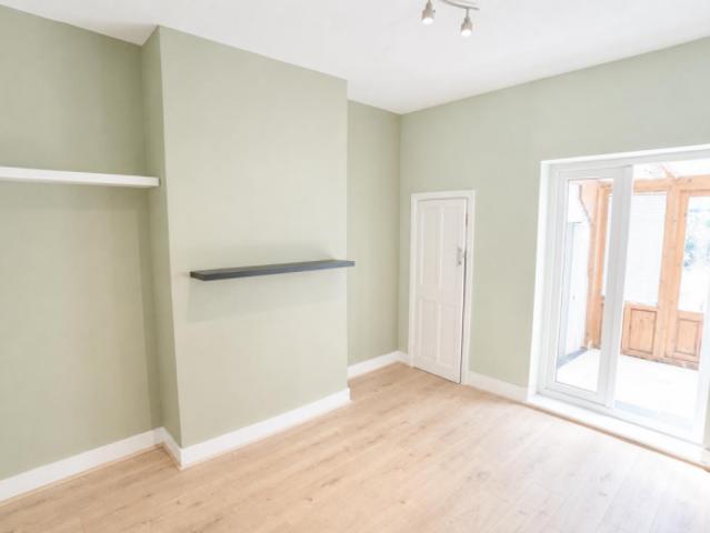 3 bedroom terraced house for rent in Oban Road, Southend On Sea, SS2