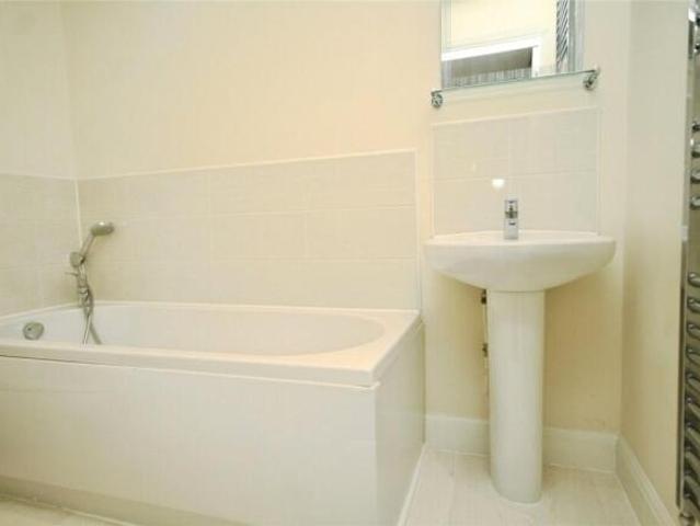 3 bedroom terraced house for rent in Old Farm Drive, Up Hatherley, Cheltenham, Gloucestershire, GL51