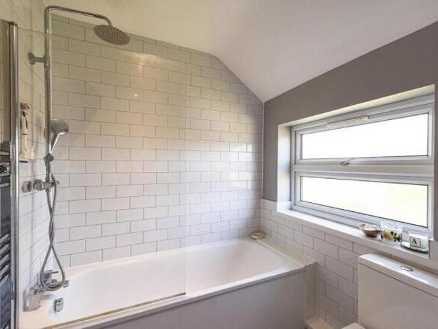 3 bedroom terraced house for rent in Oldfield Road Bexleyheath DA7