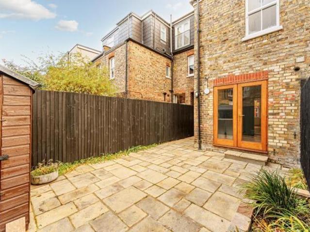3 bedroom terraced house for rent in Overdale Road, Ealing, London, W5 4TU, W5