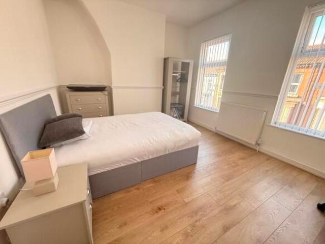3 bedroom terraced house for rent in Oxton Street, Liverpool, L4 4DQ, L4