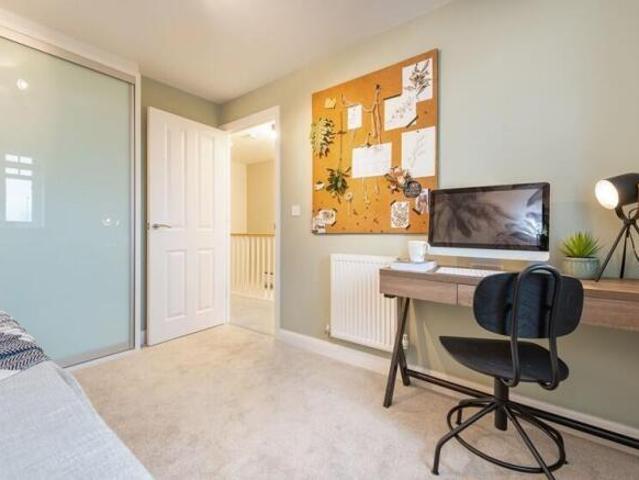 3 bedroom terraced house for rent in Oxeye Daisy Drive, Ipswich, Suffolk, IP1