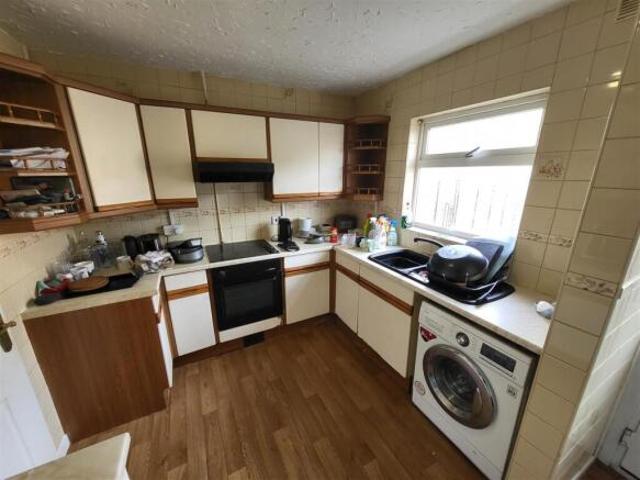 3 bedroom terraced house for rent in Oxford Street, St. Philips, Bristol, BS2