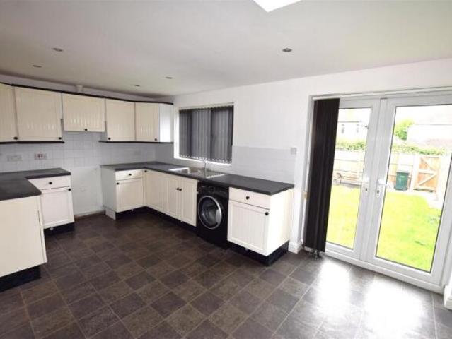 3 bedroom terraced house for rent in Loudon Avenue, Coundon, Coventry, CV6