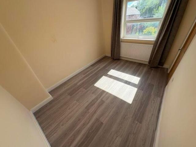 3 bedroom terraced house for rent in Lower Thrift Street, Northampton, NN1