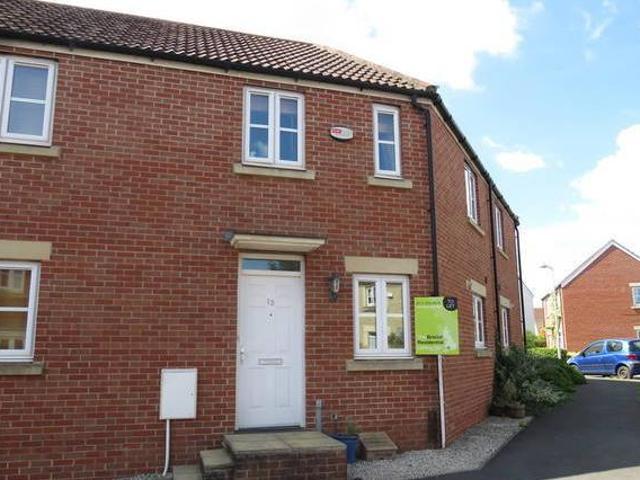 3 bedroom terraced house for rent in Long Ashton Blackcurrant Drive BS41 9FP BS41