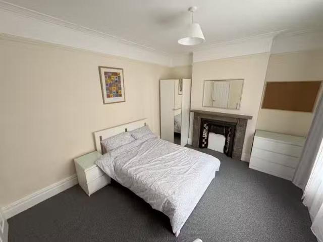 3 bedroom terraced house for rent in Longford Street, Derby,.