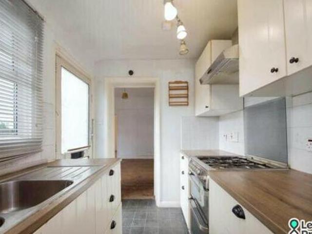 3 Bedroom Terraced House For Rent In London, Greater London