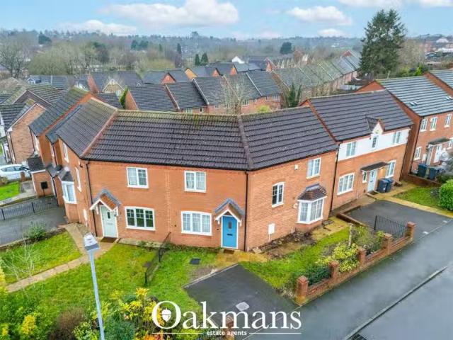 3 bedroom terraced house for rent in Ley Hill Farm Road, Birmi.