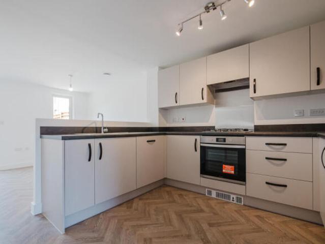 3 bedroom terraced house for rent in Leaf Living at Beckley Place, Oxford, OX3